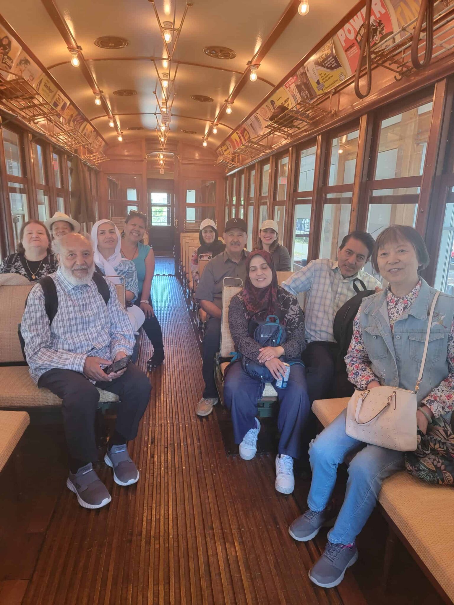 SETTLEMENT TEAM: TOUR VANCOUVER – Little Mountain Neighbourhood House ...